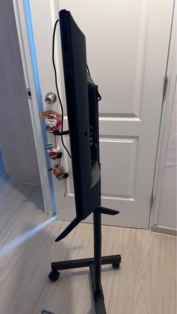 SHARP 32* FHD Digital TV + tv stand + tv roller stand, TV & Home ...