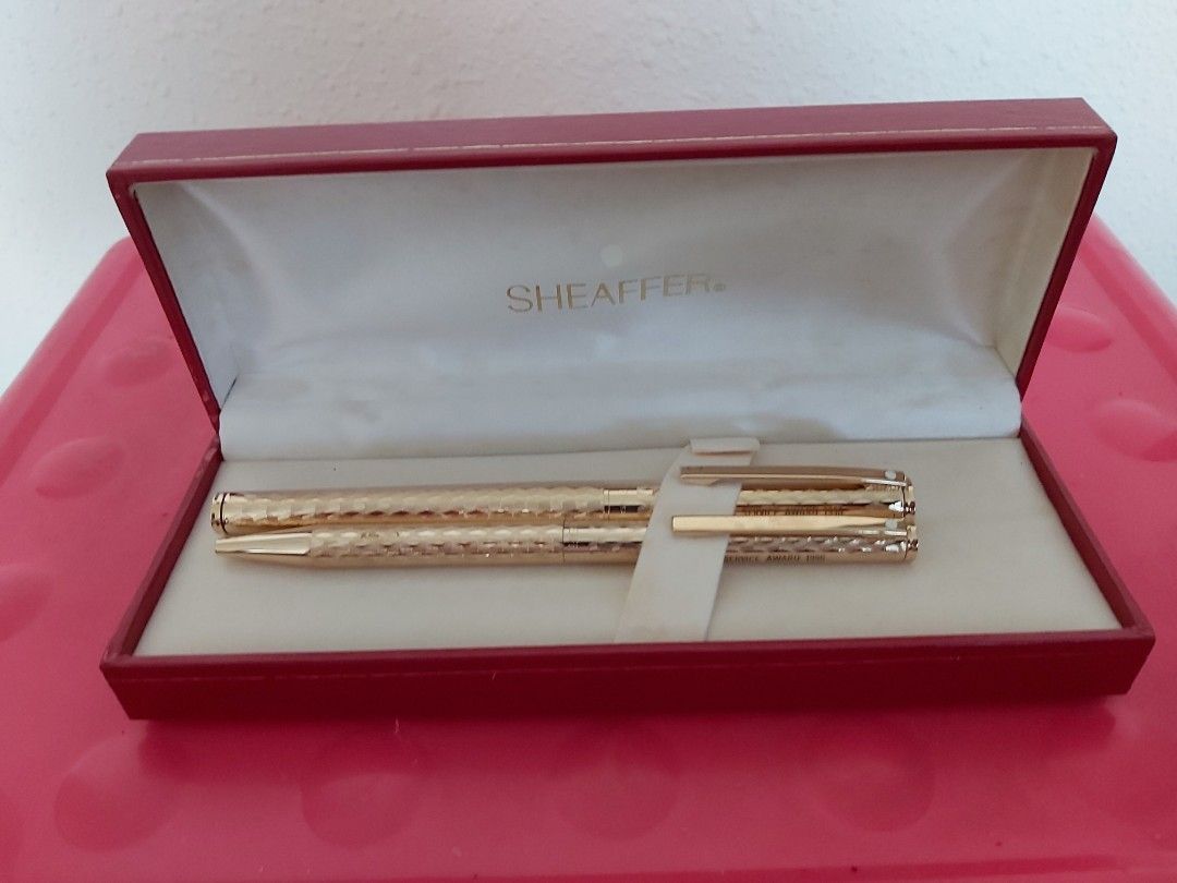 SHEAFFER PEN SET, Luxury, Accessories on Carousell