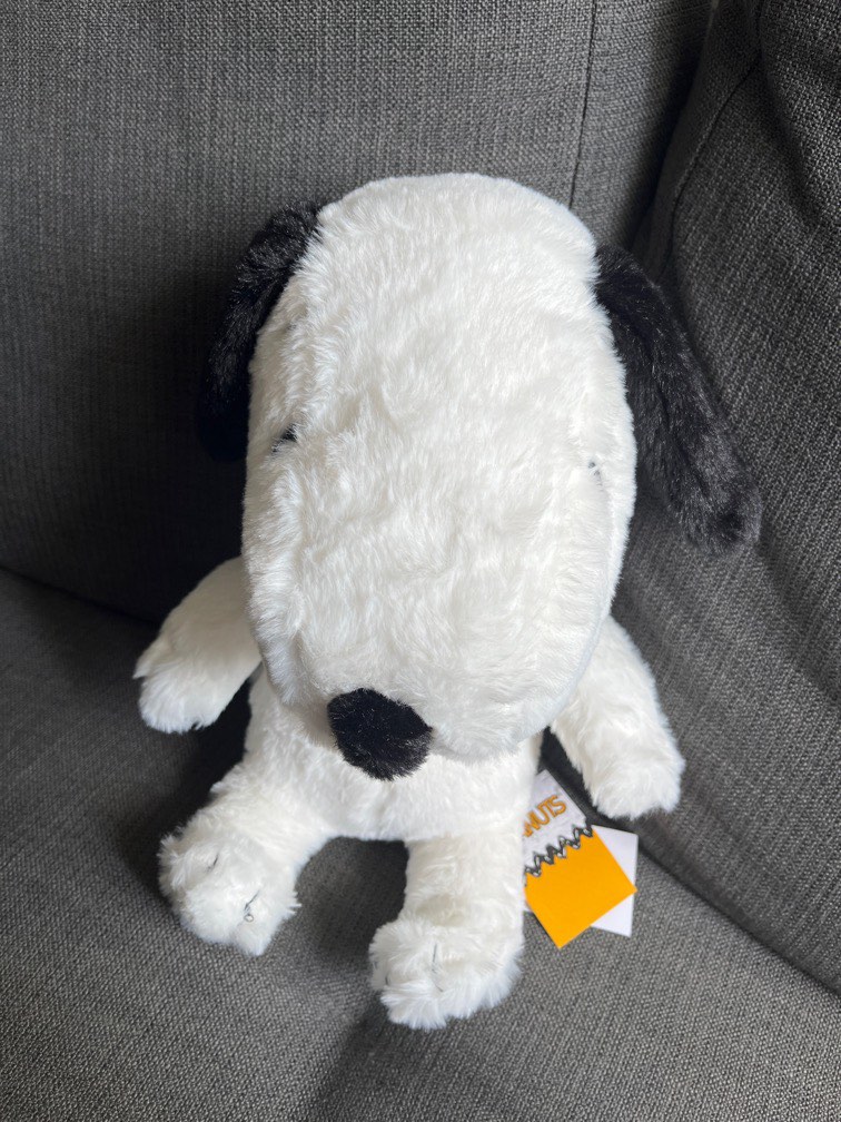 Snoppy Plushie/soft toy, Hobbies & Toys, Toys & Games on Carousell