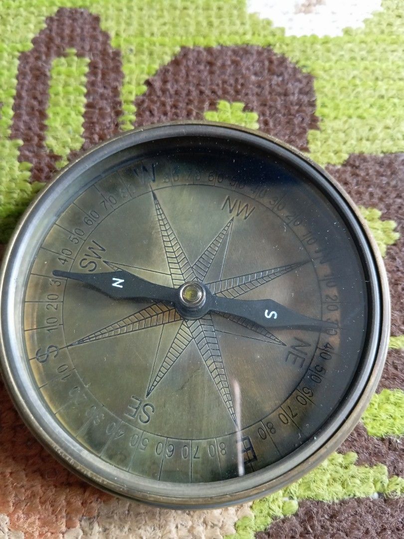 Titanic ship replica compass, Hobbies & Toys, Memorabilia ...