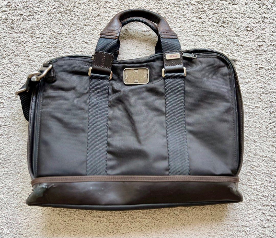 Tumi Laptop Bag, Men's Fashion, Bags, Briefcases on Carousell