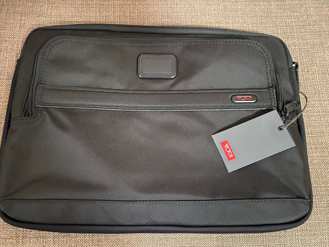 TUMI laptop cover, Men's Fashion, Bags, Belt bags, Clutches and Pouches ...
