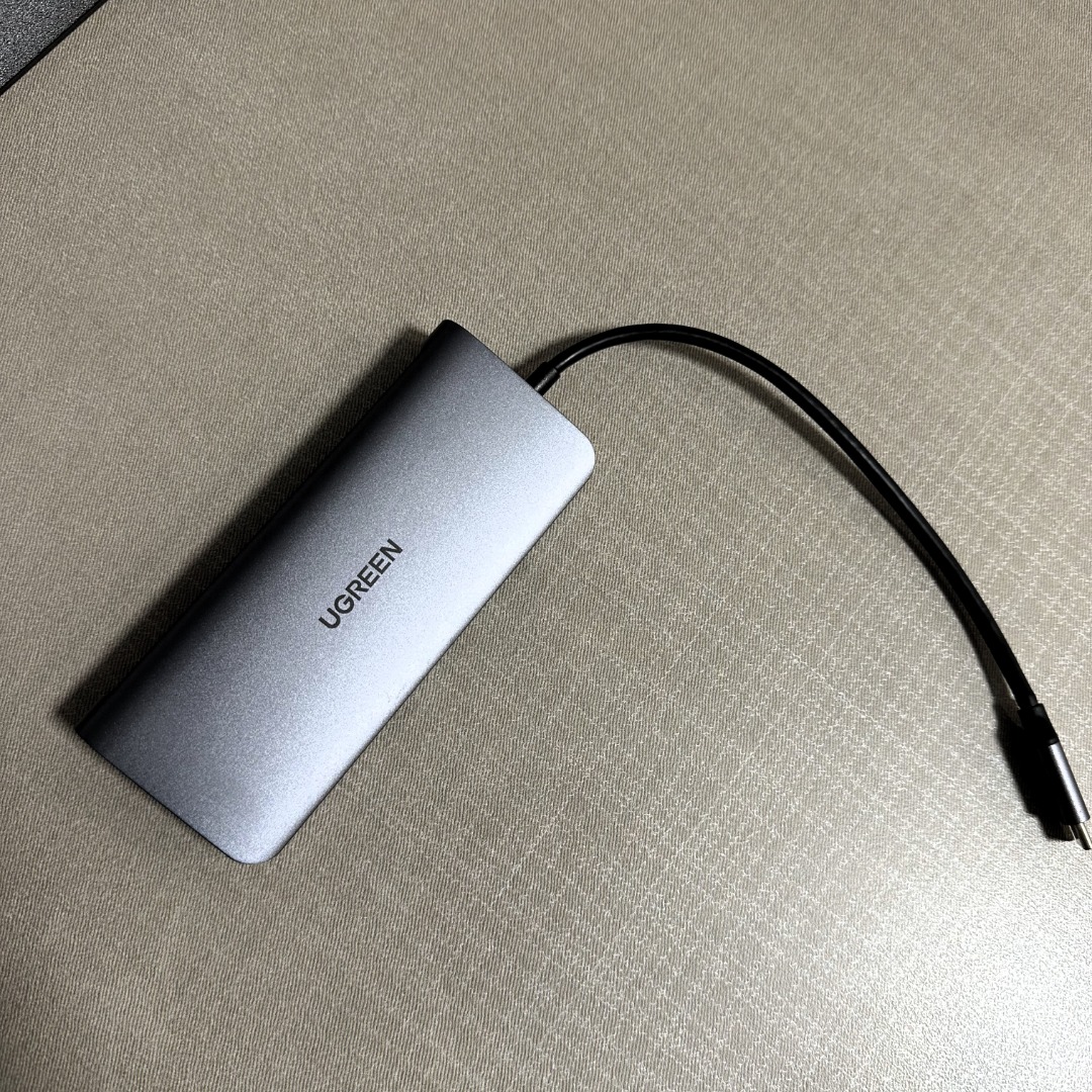 UGREEN USB-C 10 in 1 Mobile Dock Hub LAN 4K HDMI VGA PD 3.5mm Audio USB ...