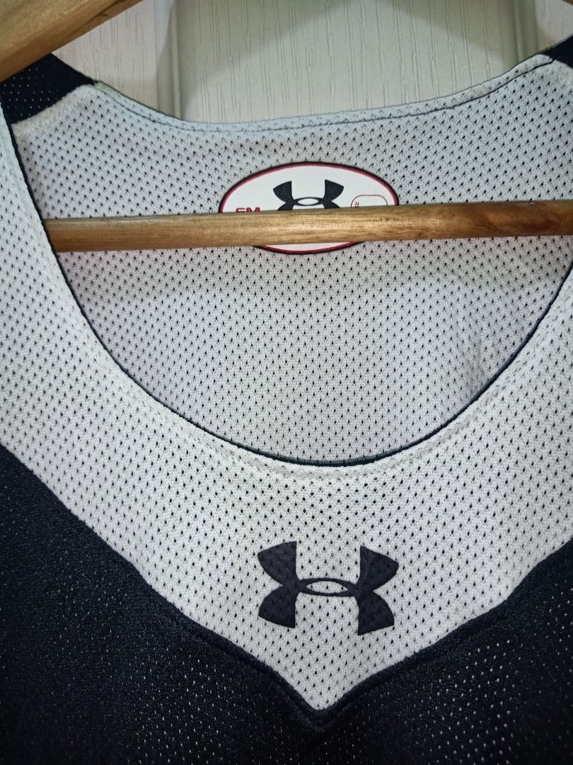 Under Armor Reversible Sando, Men's Fashion, Tops & Sets, Tshirts ...