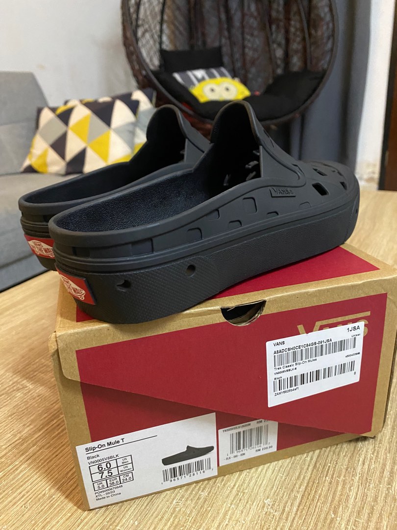 VANS SLIP ON MULES-TREK CLASSIC, Men's Fashion, Footwear, Sneakers on ...