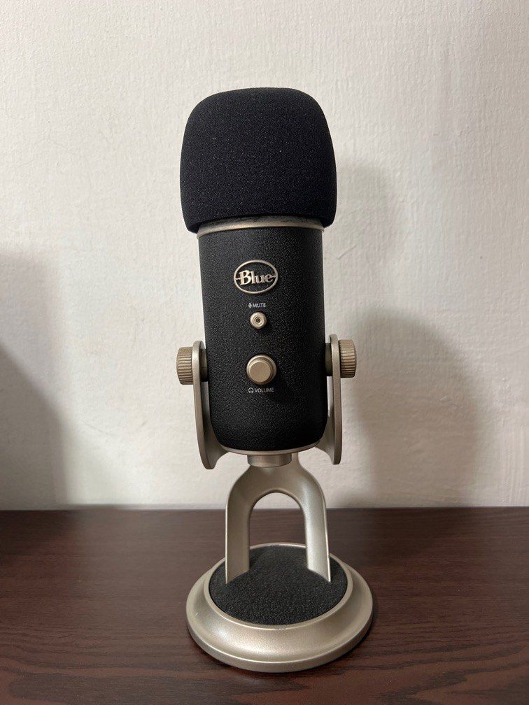 Blue Yeti Pro Microphone, Audio, Microphones on Carousell