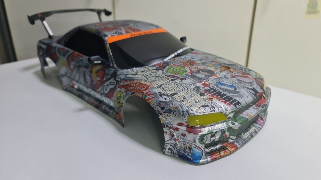 1/10 Yokomo Nissan R32.4 bodyshell, Hobbies & Toys, Toys & Games on ...