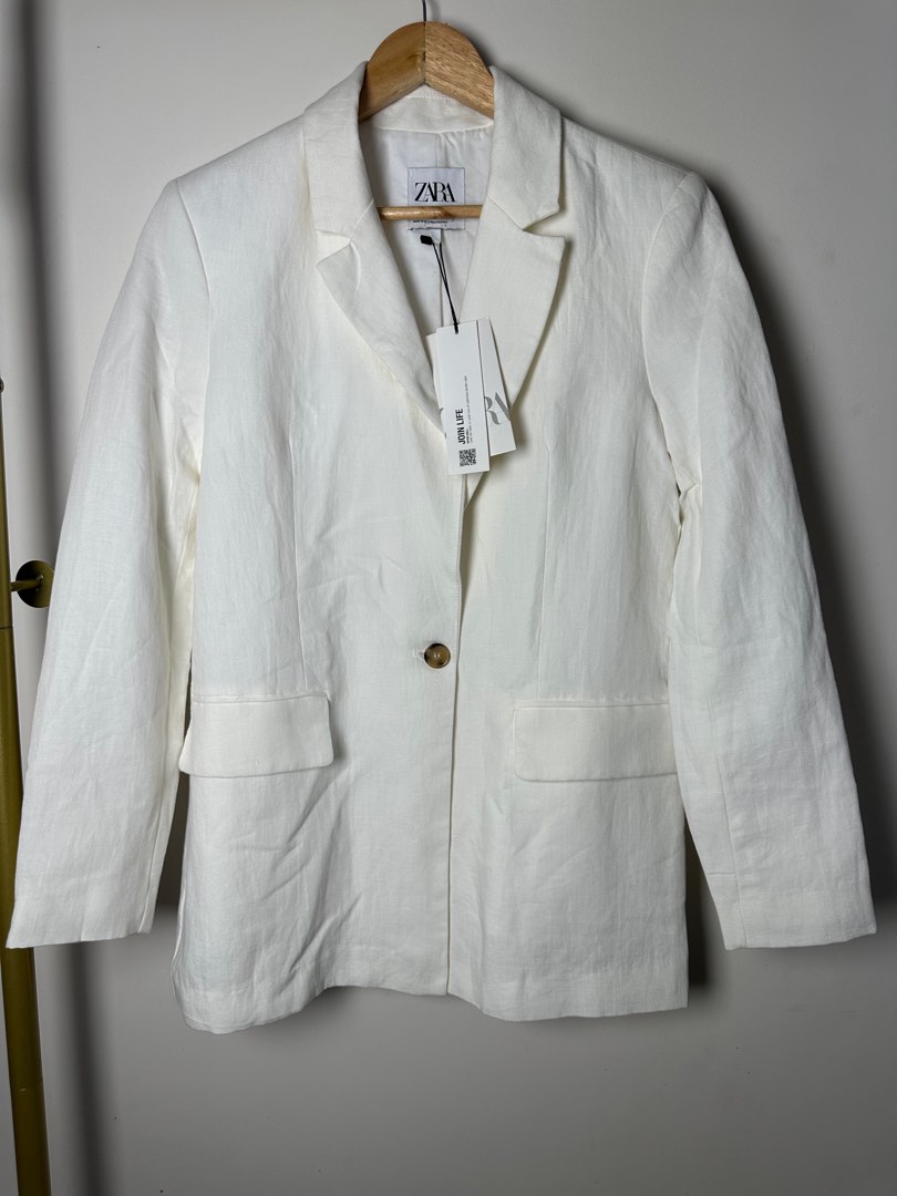 Zara blazer, Women's Fashion, Coats, Jackets and Outerwear on Carousell