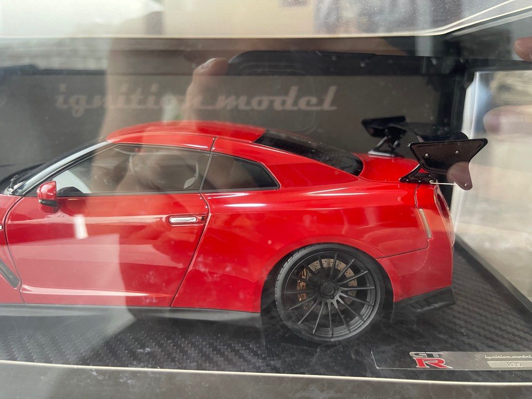 1/18 Ignition Model R35 Nissan GTR Premium Red, Hobbies & Toys, Toys ...