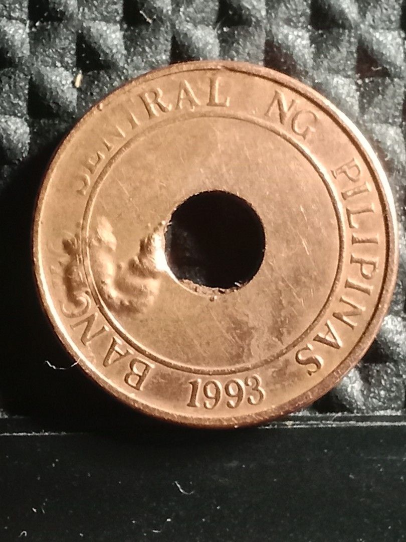 5 sentimo 2002 error coin, Hobbies & Toys, Memorabilia & Collectibles ...