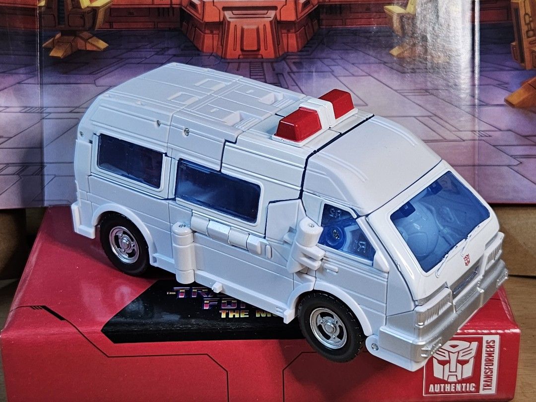 變形金剛 Transformers Studio Series 86-23 Ratchet SS86-11 Perceptor ...