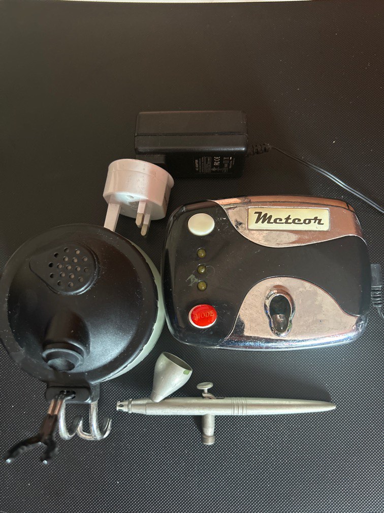 Airbrush work set meteor, Hobbies & Toys, Stationery & Craft, Craft ...