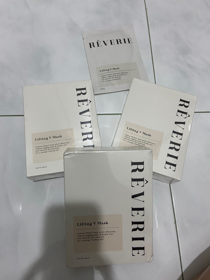 Brand new reverie lifting v mask, Beauty & Personal Care, Face, Face ...