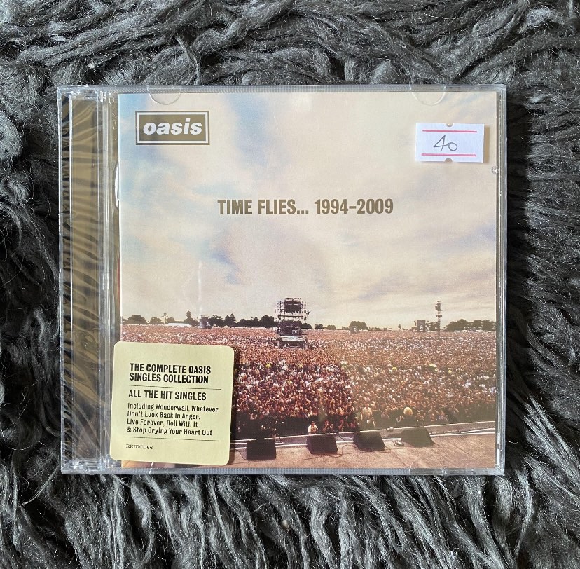 CD OASIS TIME FLIES 1994-2009, Hobbies & Toys, Music & Media, CDs ...