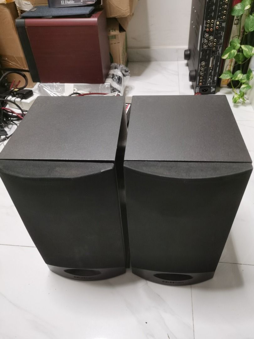 CELESTION HIFI SPEAKERS MODEL CS4 MADE IN ENGLAND, 音響器材, Soundbar、揚聲器、藍牙喇叭、耳擴 - Carousell