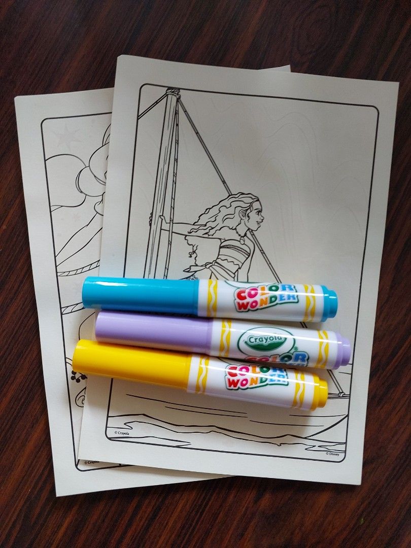 Crayola colouring set, Babies & Kids, Infant Playtime on Carousell