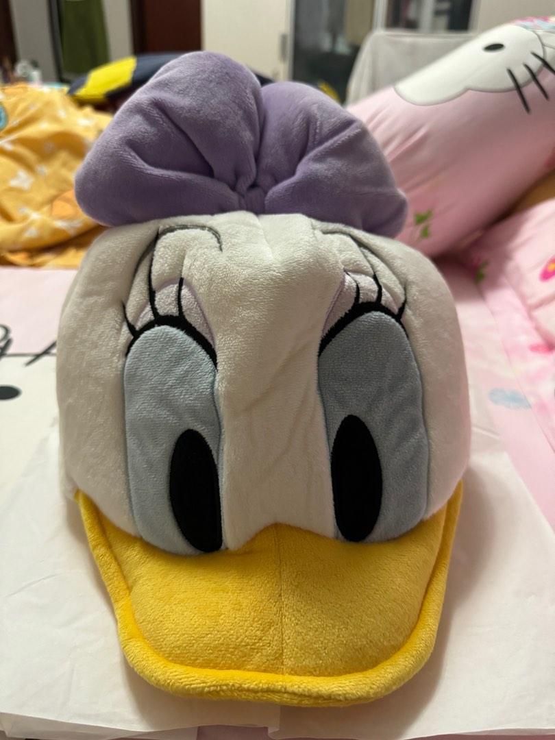 Disney Daisy Duck Hat, Women's Fashion, Watches & Accessories, Hats ...