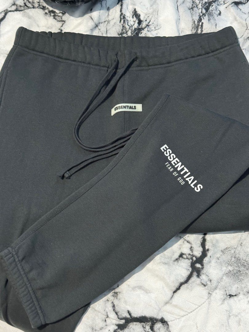 Essentials FOG sweatpants, Men's Fashion, Bottoms, Joggers on Carousell