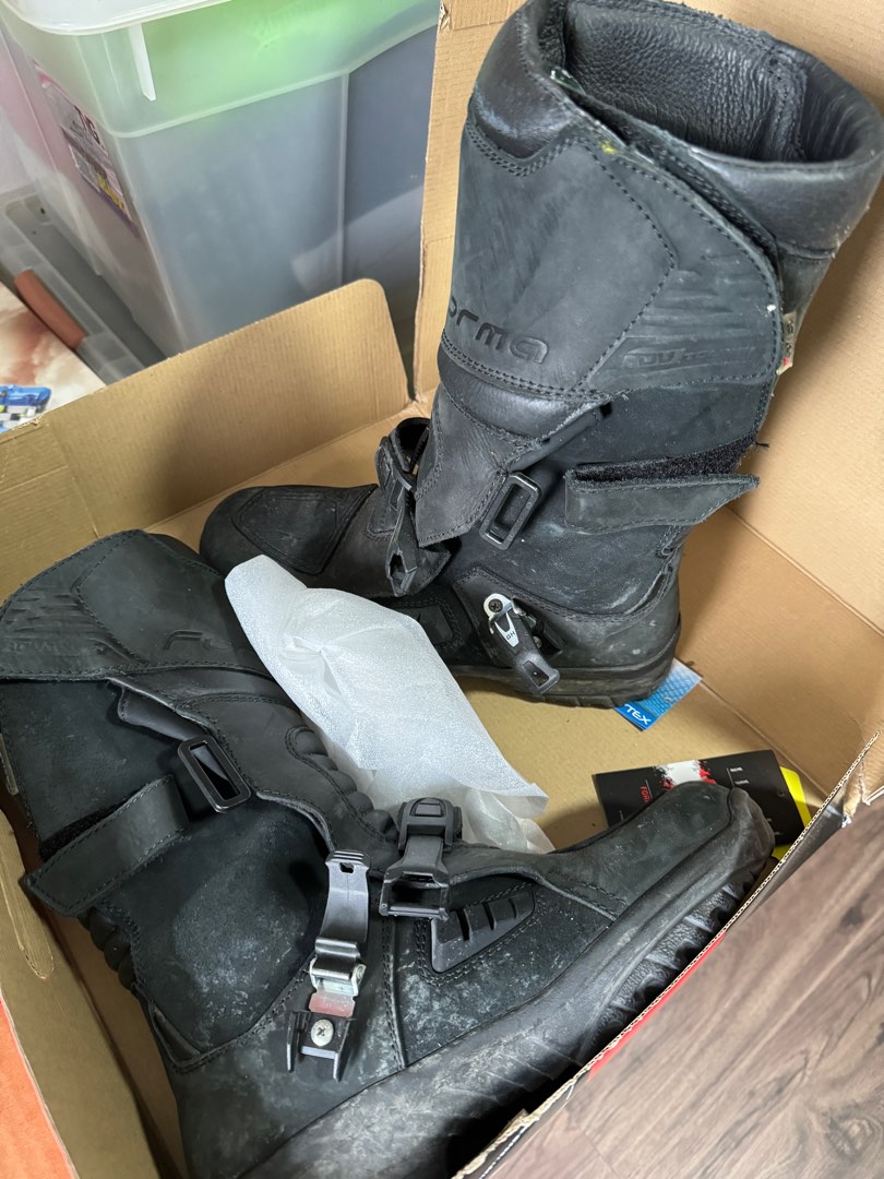 Forma ADV Tourer Riding Boots, Motorcycles, Motorcycle Apparel on Carousell