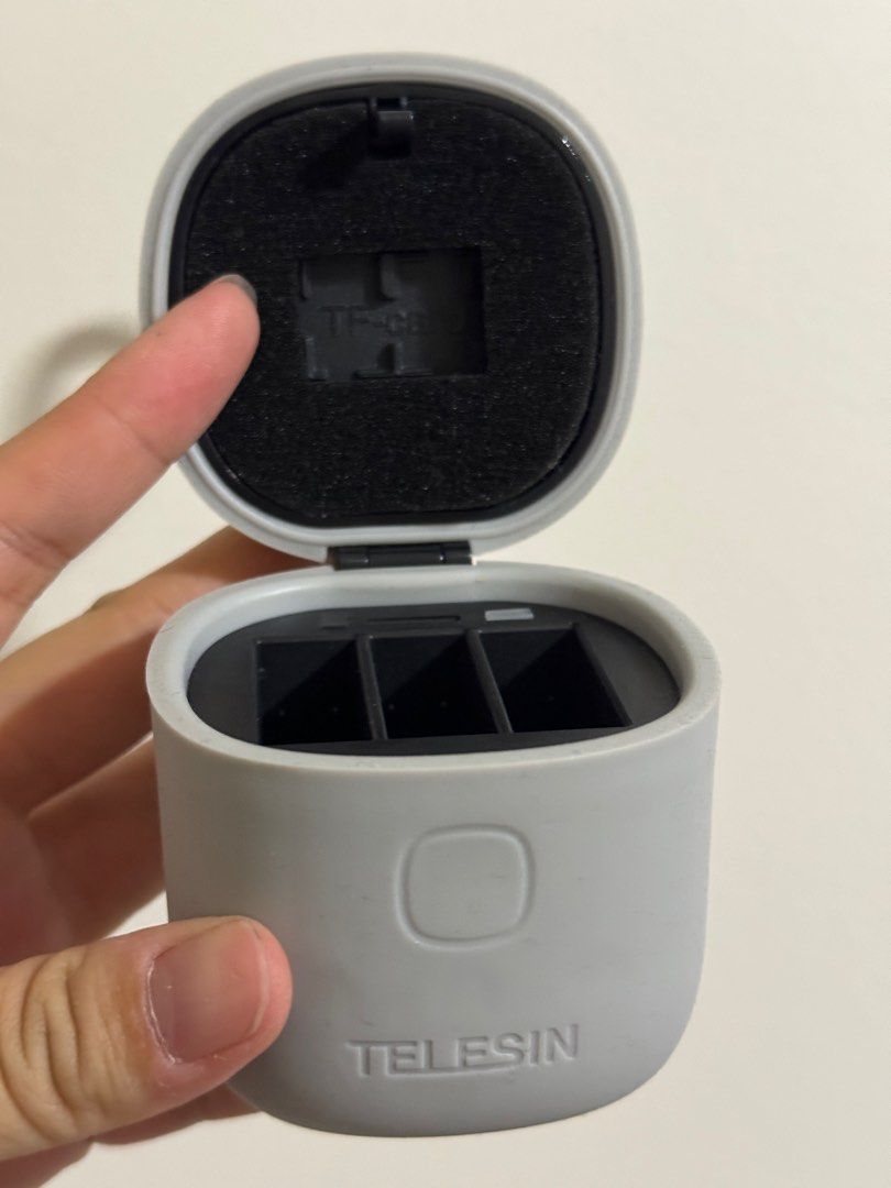 GoPro Hero 8 Black with Telesin Dome Port, Photography, Cameras on ...