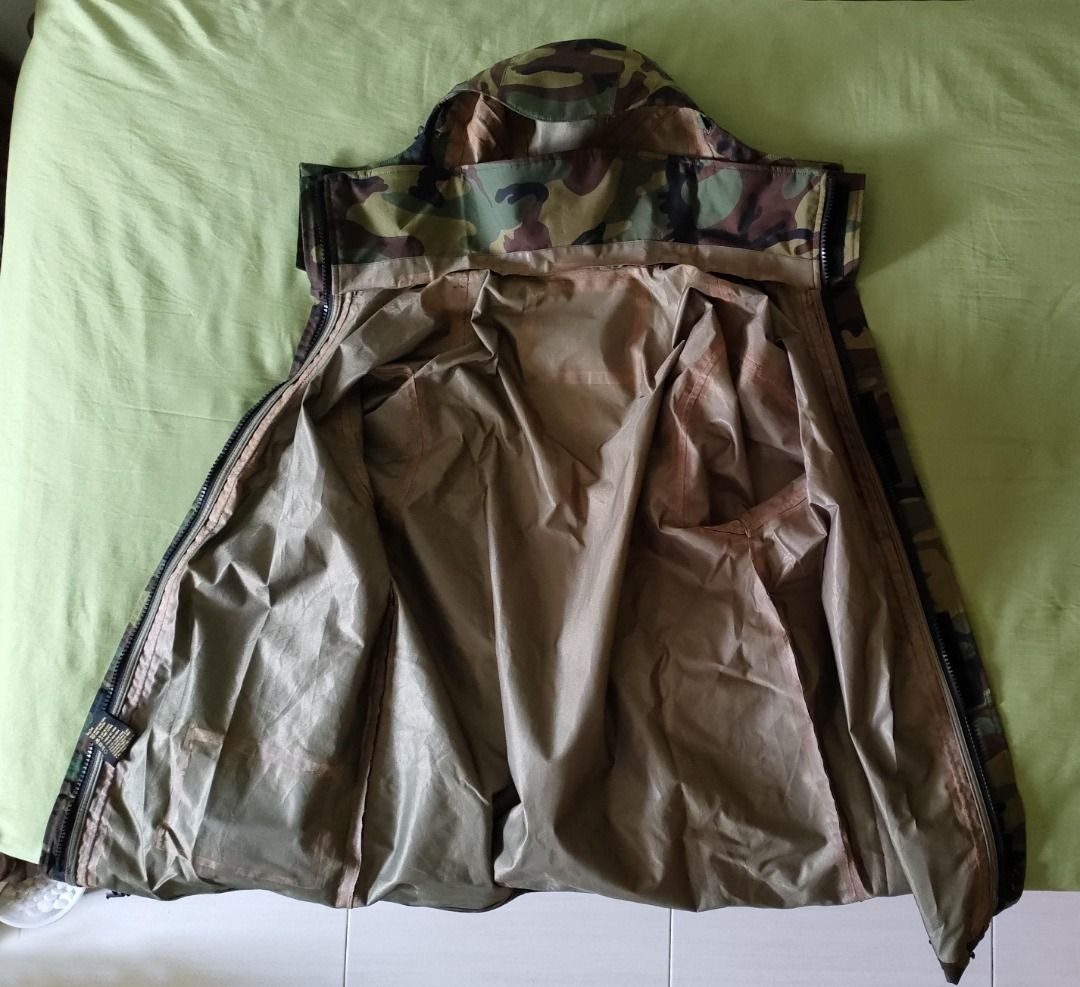 Goretex Jacket SAF Army, Men's Fashion, Coats, Jackets and Outerwear on ...