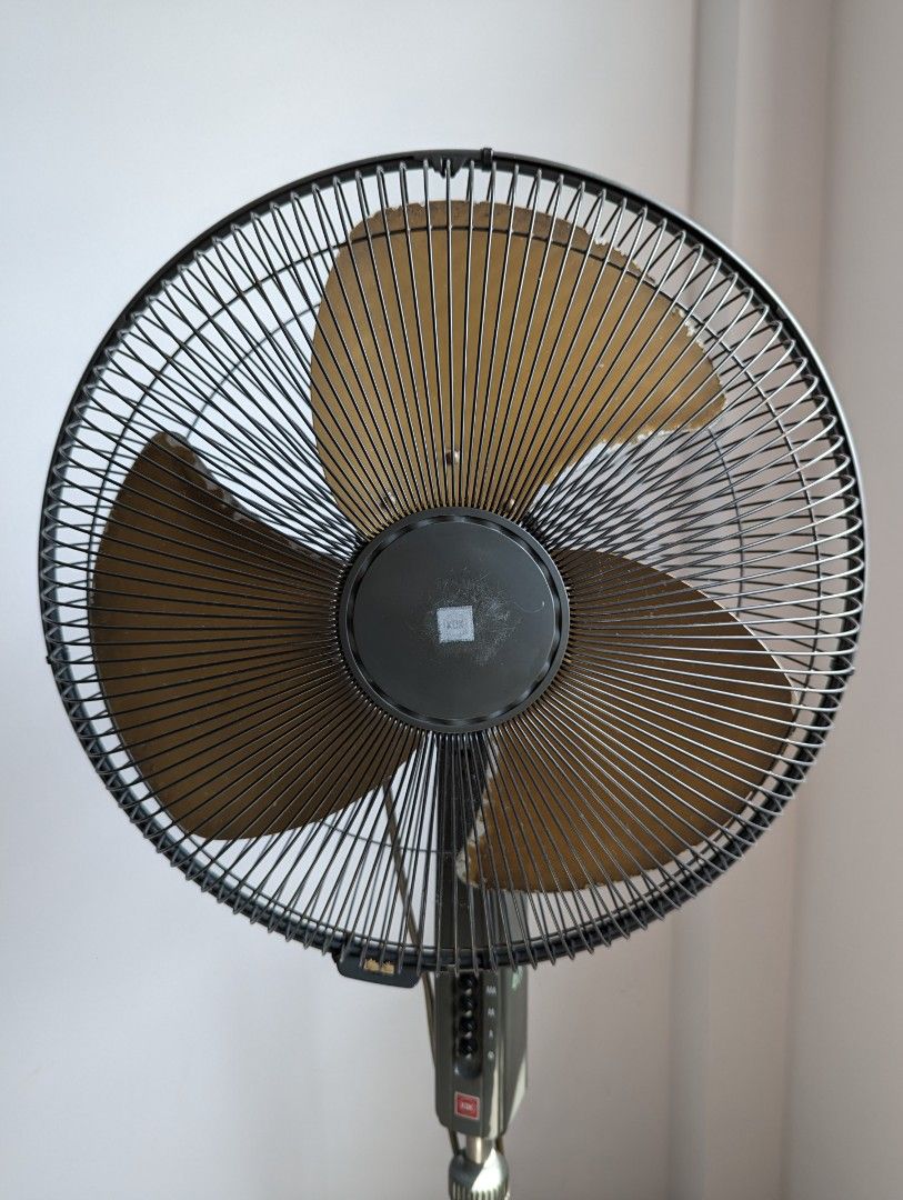 KDK P40US 40cm 16" standing fan, Furniture & Home Living, Lighting ...