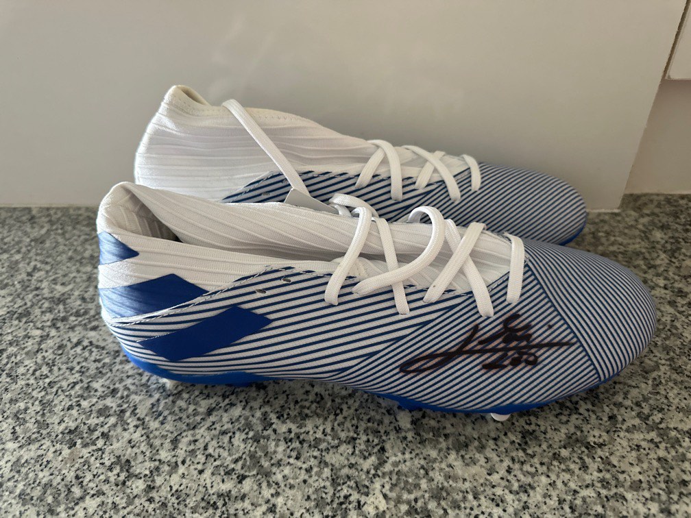 Lionel Messi hand signed Adidas Boots, Men's Fashion, Footwear, Boots ...