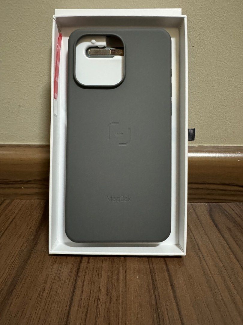 MagBak Case iPhone 15 Pro Max, Mobile Phones & Gadgets, Mobile & Gadget ...