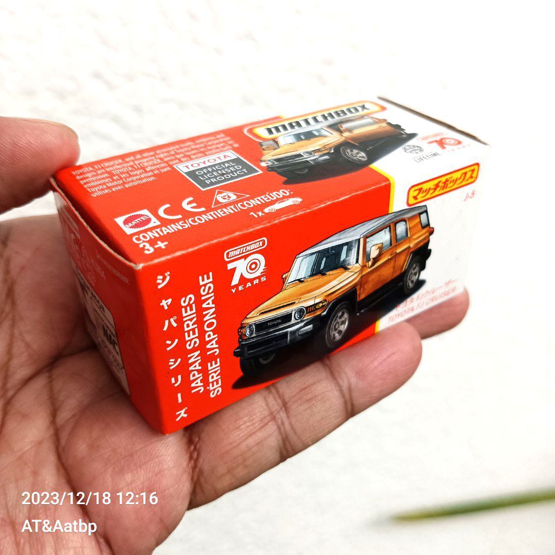 Matchbox Japan Series TOYOTA FJ CRUISER 1/64 scale die-cast vehicle ...