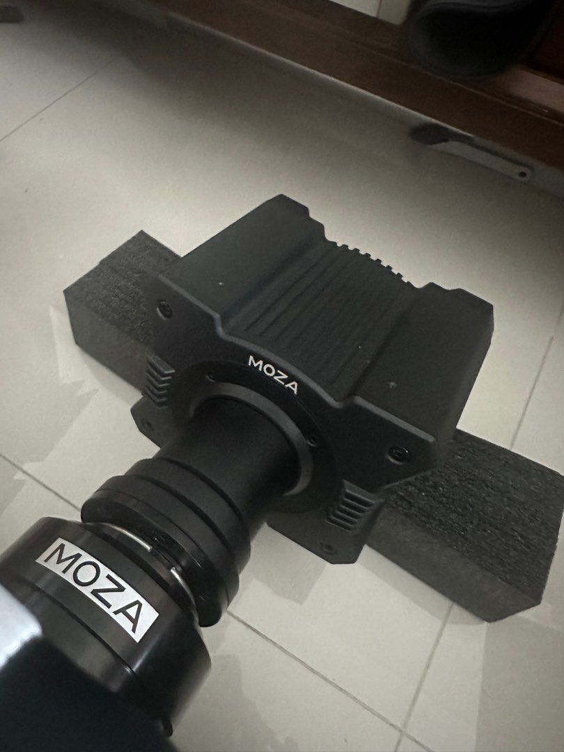 MOZA R9 + CS V2 Steering + SRP Pedals with Clutch, Video Gaming, Gaming ...