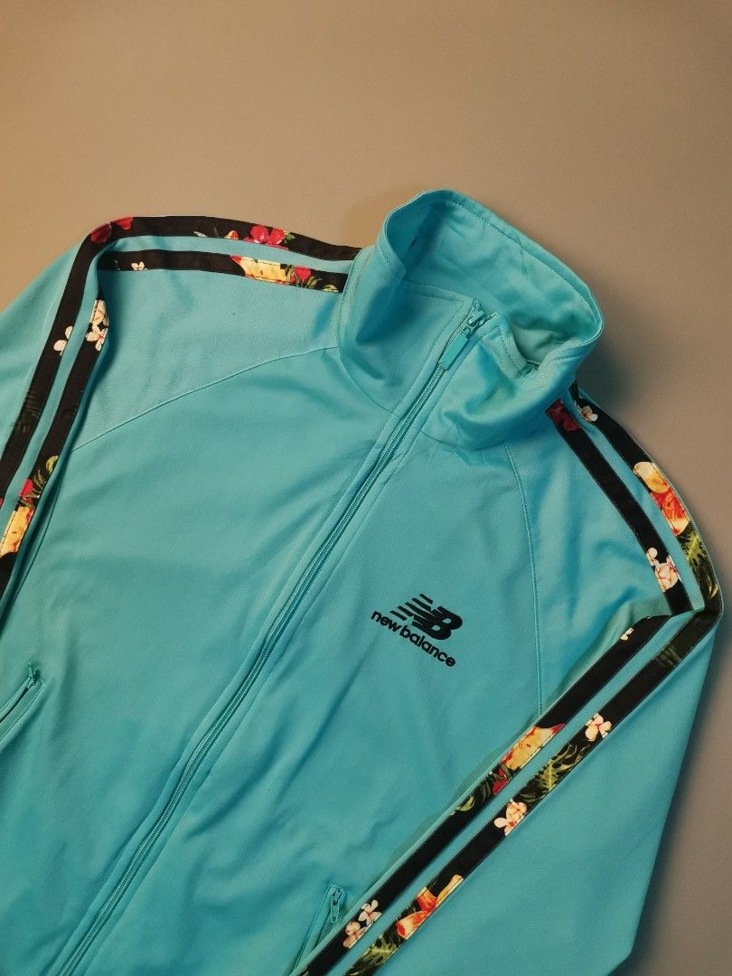 New Balance Tracktop, Men's Fashion, Activewear on Carousell