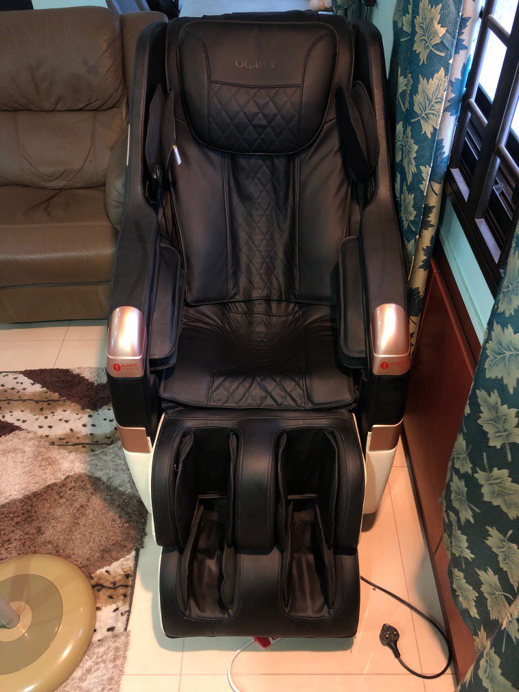 OGAWA Smart Jazz Massage Chair, Health & Nutrition, Massage Devices on ...