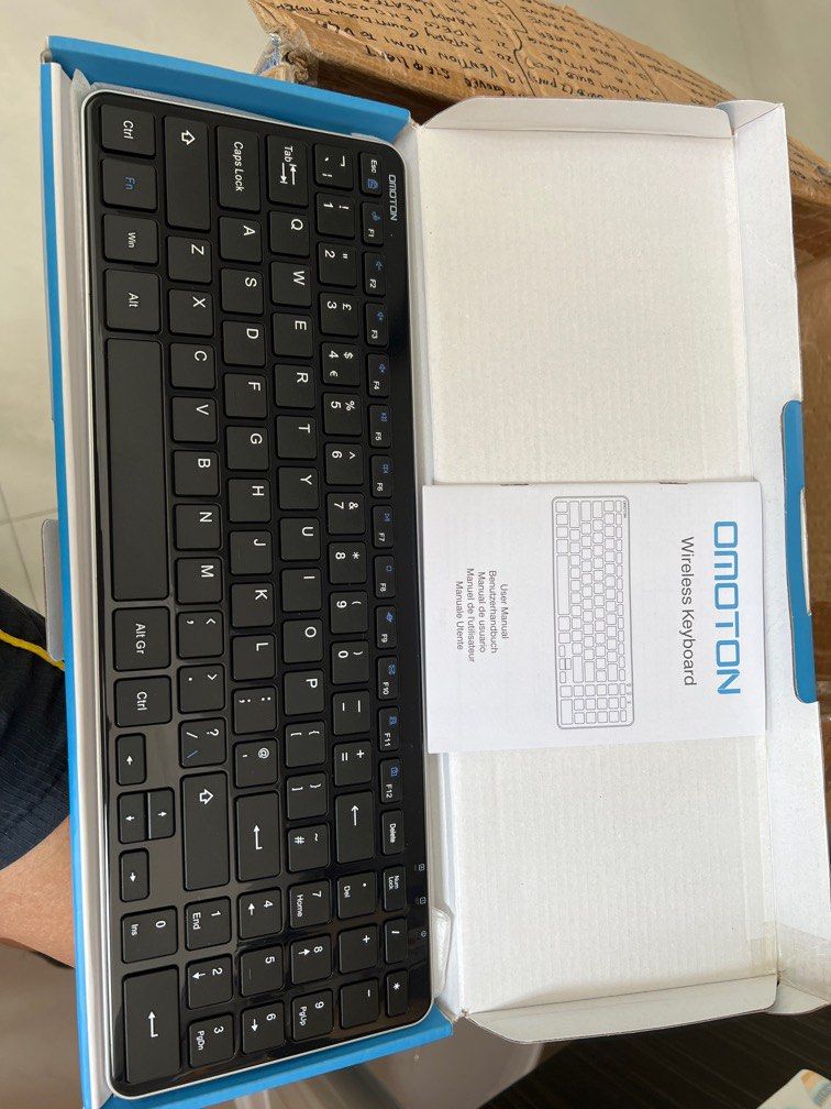 OMOTON Wireless Keyboard (9620) - Battery Operated, Computers & Tech ...