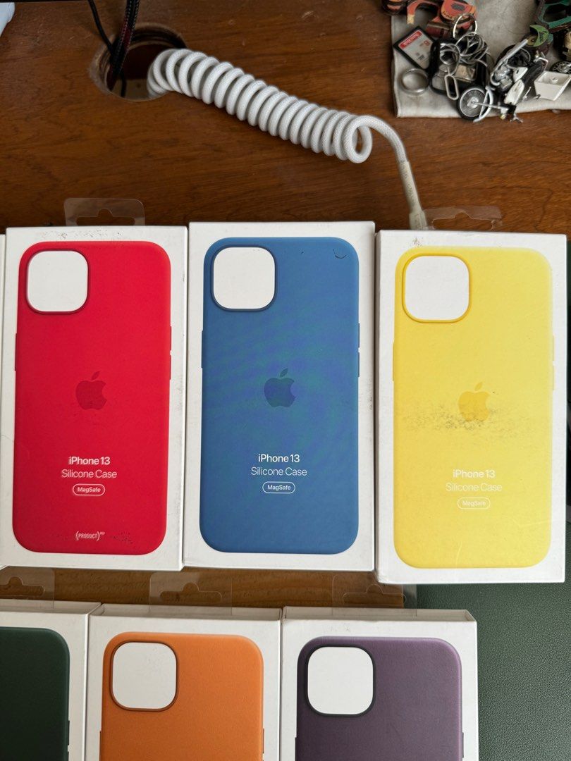 Original Apple iPhone 13 MagSafe Leather and Silicone Case [Read ...