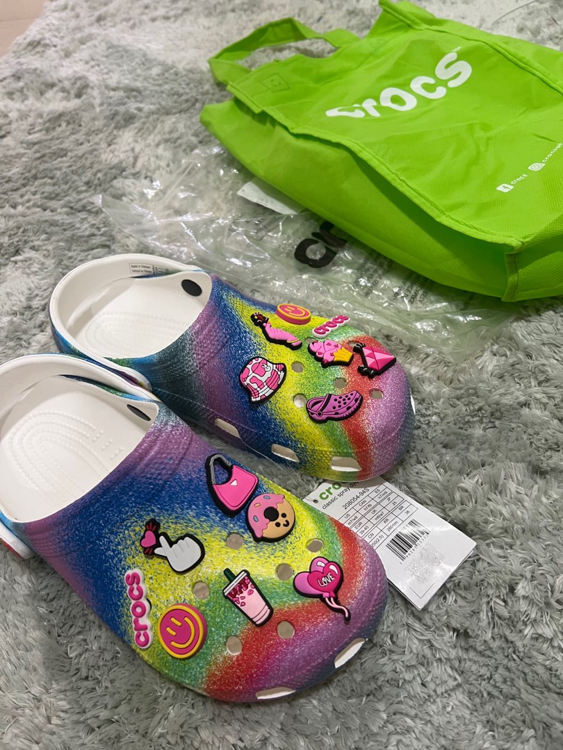 Original crocs 9 women, Women's Fashion, Footwear, Slippers and slides ...