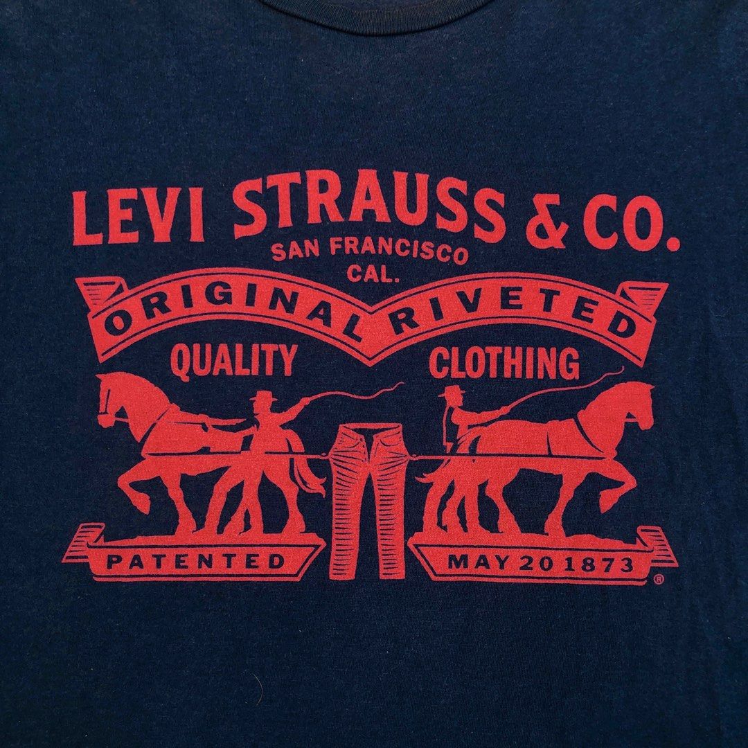 Original Levi’s 2 Horse Logo Graphic Essentials, Men's Fashion, Tops & Sets, Tshirts & Polo ...