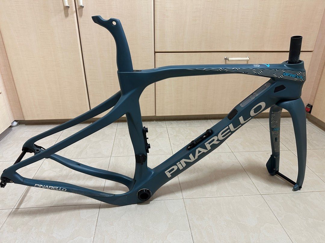 Pinarello Grevil Gravel Frameset - 2020 - Vertigo Blue / 47cm, Sports ...