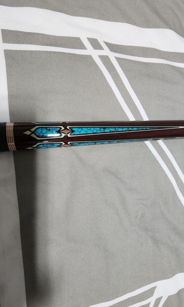 Predator throne 3-5 butt, Sports Equipment, Sports & Games, Billiards ...