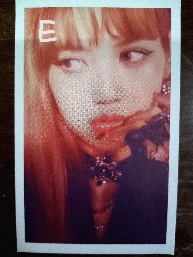 [RARE] BLACKPINK LISA PHOTOCARDS, Hobbies & Toys, Memorabilia ...