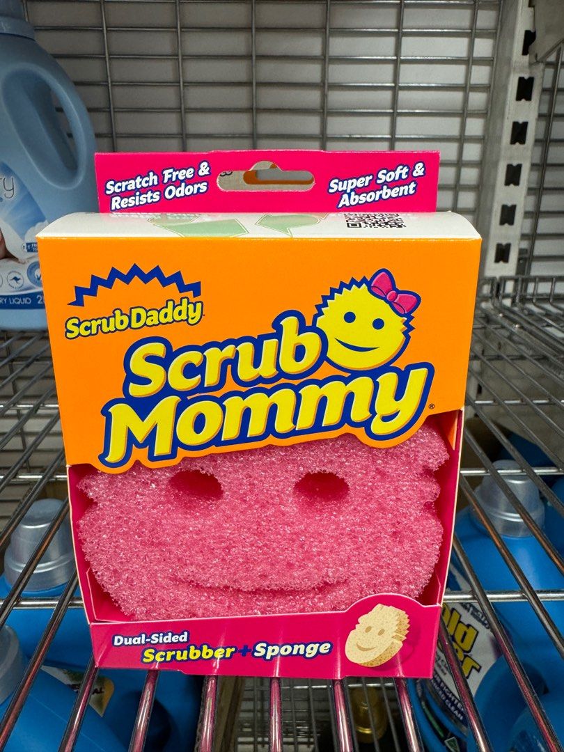 Scrub Mummy Scrub Daddy, Everything Else on Carousell