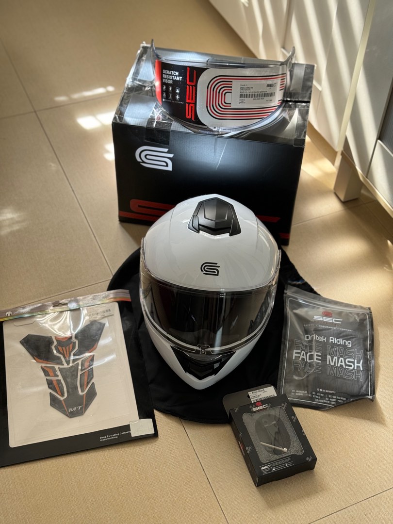 SEC Modular Helmet (Medium), Sports Equipment, Other Sports Equipment ...