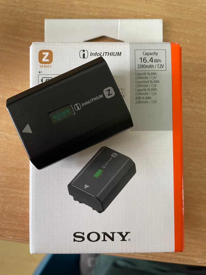 Sony NP-FZ100 battery, Photography, Photography Accessories, Batteries & Chargers on Carousell