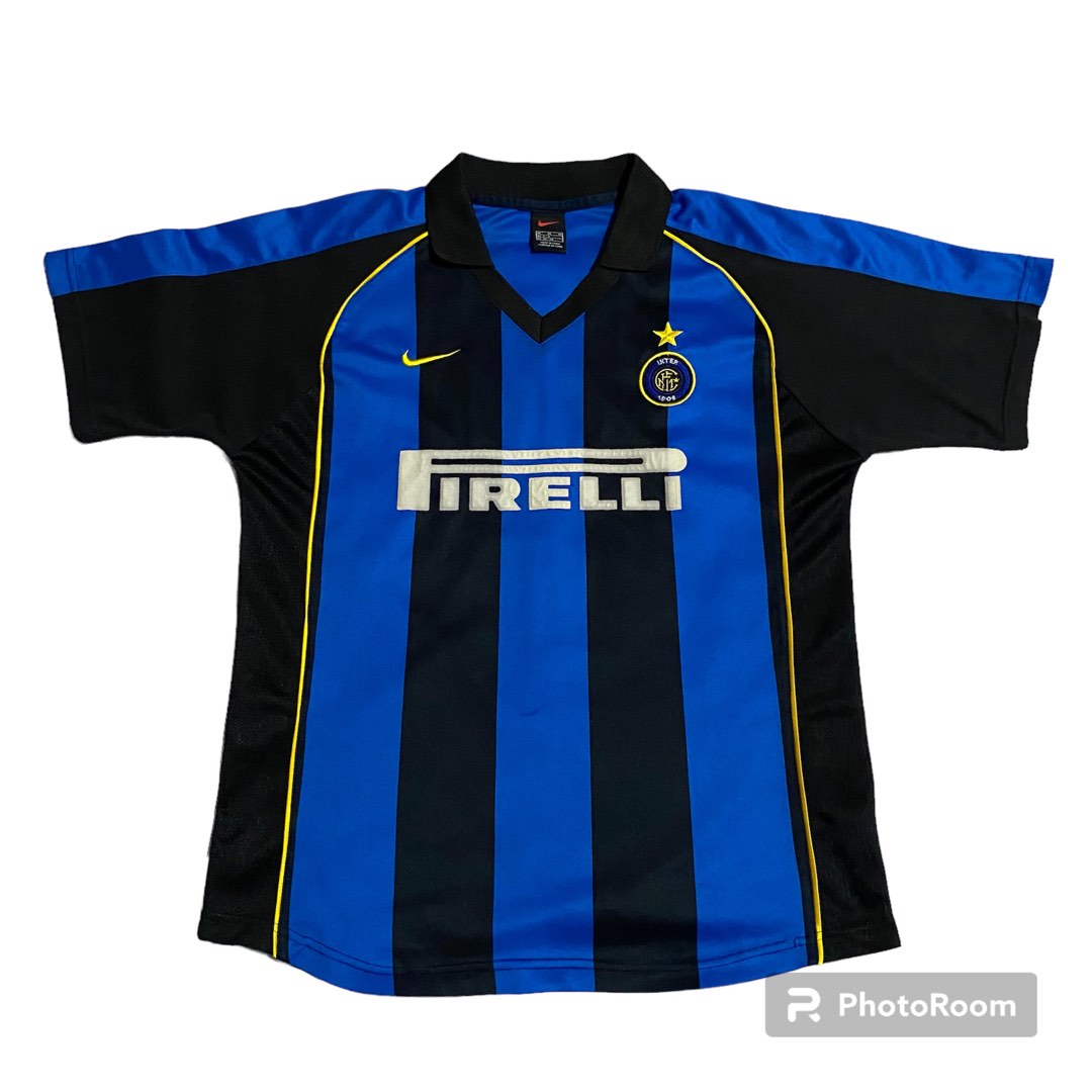 VINTAGE NIKE FIRELLI BOOTLEG , Men's Fashion, Activewear on Carousell