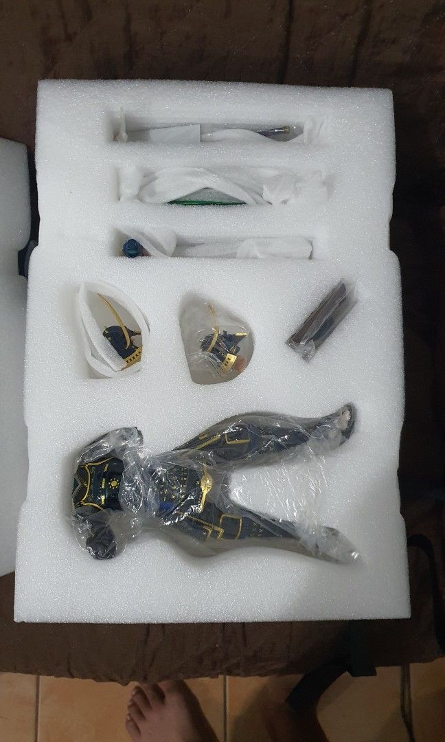 Void studios roronoa zoro z date masamune, Hobbies & Toys, Toys & Games ...