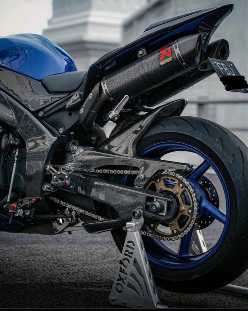 Yamaha R1 FULL CARBON (FRESH 10 YEAR COE), Motorcycles, Motorcycles for ...