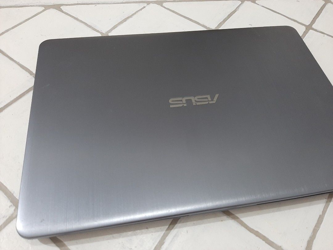 ASUS VivoBook S14 Grey 14-inch FHD Core i5 8th Gen, Computers & Tech ...