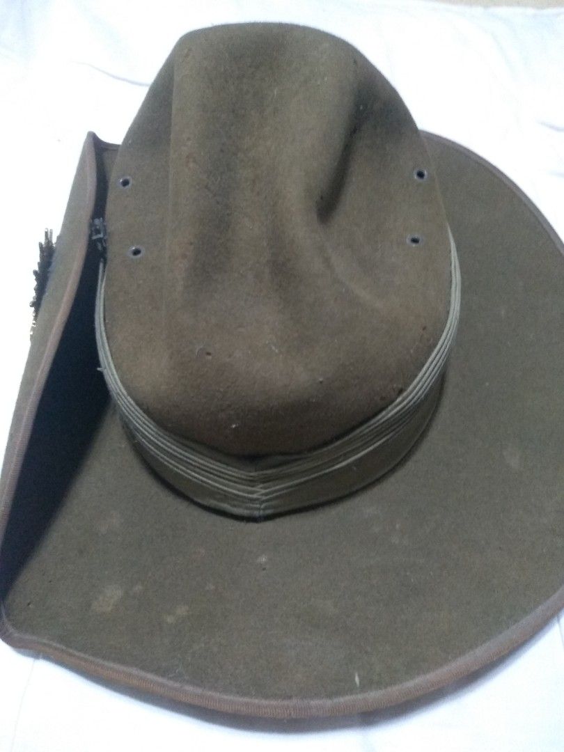 Australian Army Wool Felt Slouch Hat Rising Sun Badge Puggaree Chin ...