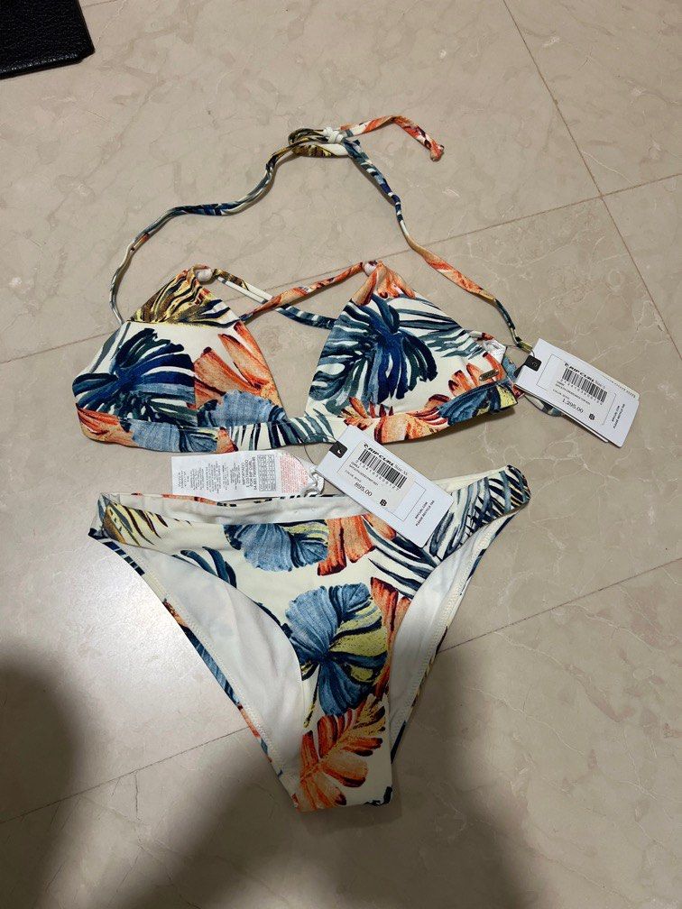 BN authentic rip curl padding Bikini Set - Sayuuta cross back top W21 ...