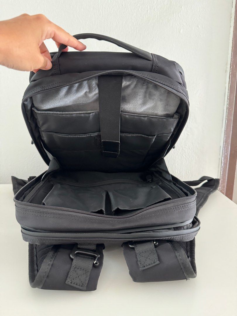 Bold Kinesis v2 18L everyday laptop/gym backpack, Men's Fashion, Bags ...