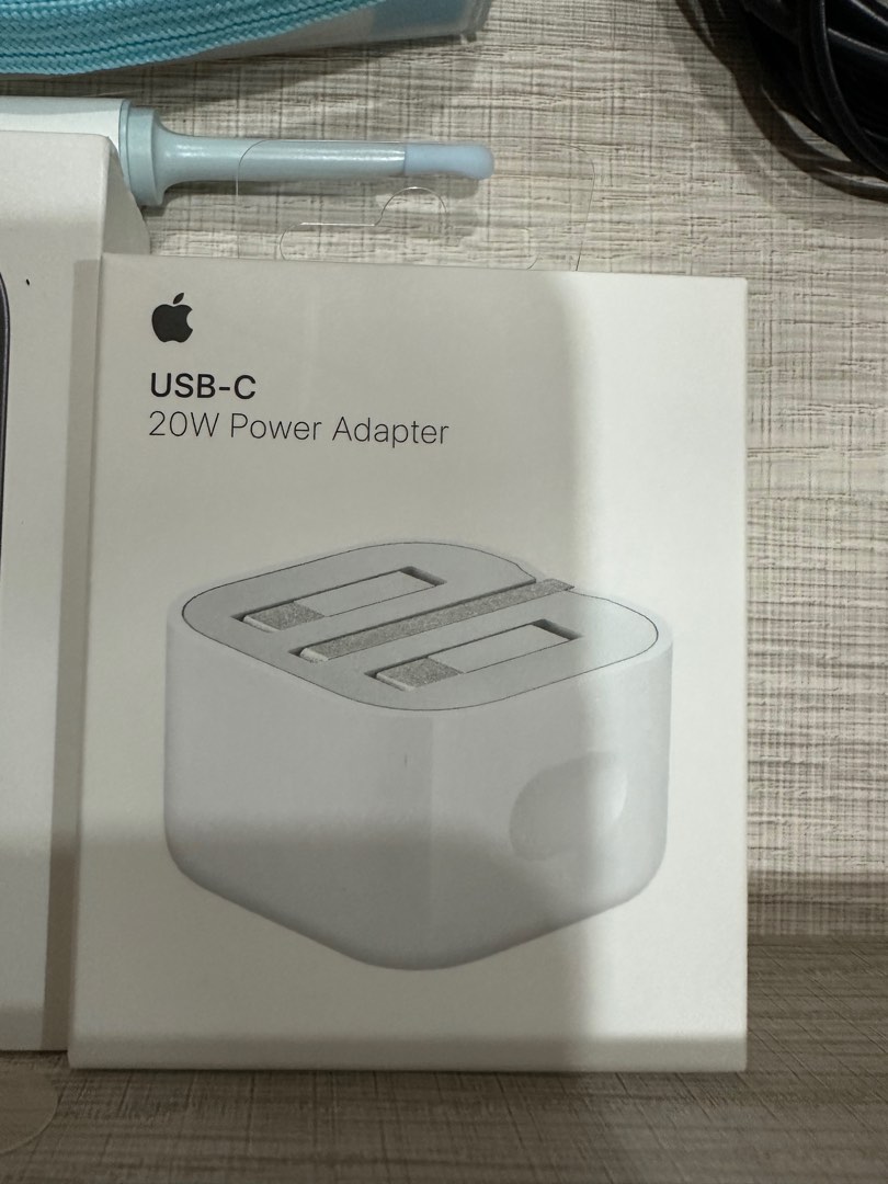 Brand new sealed authentic Apple USB c 20w power adapter, Mobile Phones ...